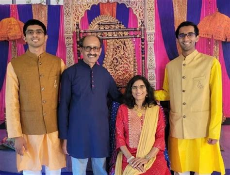 Ashwin Ramaswami First Hindu Indian American Gen Z Newsbharati