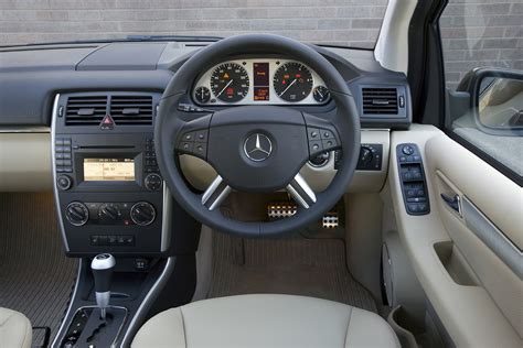 Mercedes Benz B Class Hatchback Review 2005 2011 Parkers