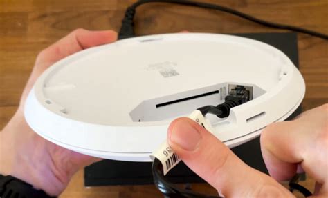 Ubiquiti U7 Pro Max WiFi 7 AP Review Test Comparison With U7 Pro MBReviews