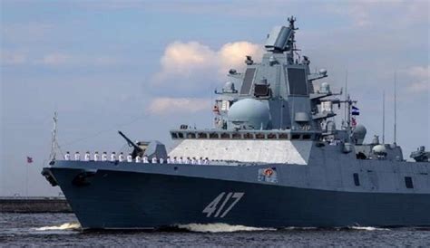 سفن حربية صينية وروسية تشارك في مناورات بخليج بطرس الأكبر قناة العالم