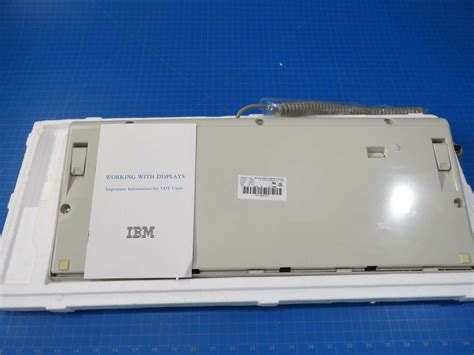 1996 Ibm Model M122 Battleship 1390572 21796 With Original