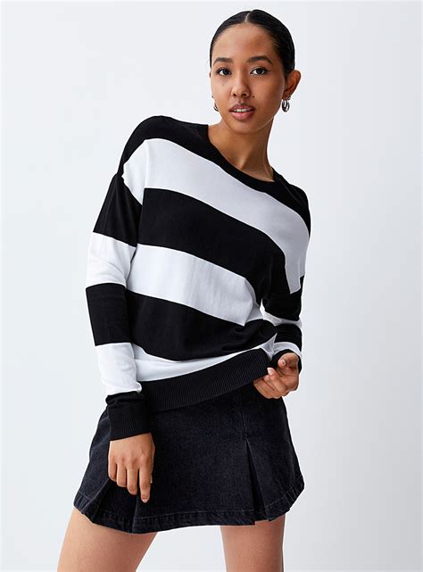 Crew Necks Sweaters For Women Simons Canada