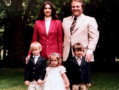 Deborah Dubois Everything To Know About Barry Seals Wife
