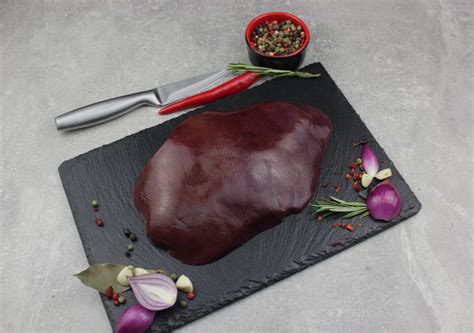 Печінка свиняча купити мясо оптом для ресторанів кафе готелів