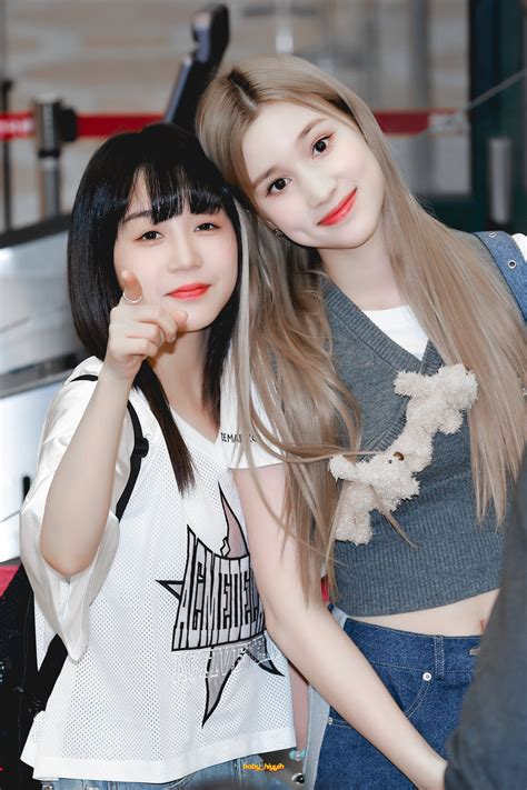230630 Kep1er Huening Bahiyyih And Hikaru Kpopping