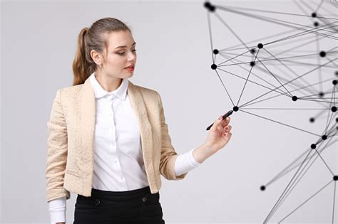 세계 네트워크 또는 무선 인터넷 연결 미래적인 컨셉트 작업 중인 여성 개념에 대한 스톡 사진 및 기타 이미지 개념 개념과 주제 디지털 생성 이미지 Istock