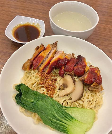 Yuk Eksplor 10 Tempat Makan Enak Di Cawang Ini Nibble