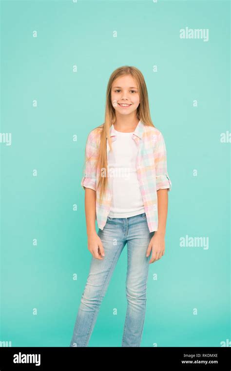 Girl Who Keeping Up With Fashion Small Fashion Model With Beauty Look