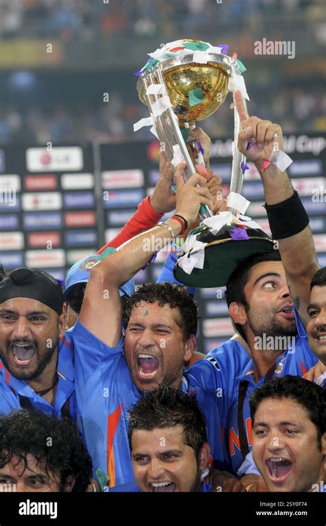 Indian Cricketer Sachin Tendulkar Celebrate Icc World Cup Trophy
