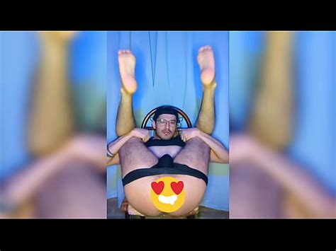 Chacal Verg N Cm Desnudandose Poco A Poco Vergota Culo Y Pies Eyacula Sin Tocarse