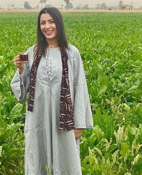 جنات بعد ظهورها بالجلباب الصعيدى أنا صعيدية من أسيوط صور اليوم السابع
