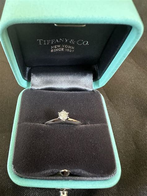 Tiffany 婚約指輪 リング By メルカリ
