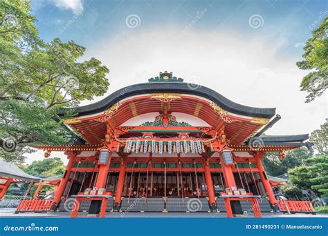 Fushimi Inari Taisha Shinto Shrine Early Morning Without Tourists
