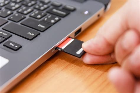 How Important Is A Flash Memory Card For Your Computer Storables