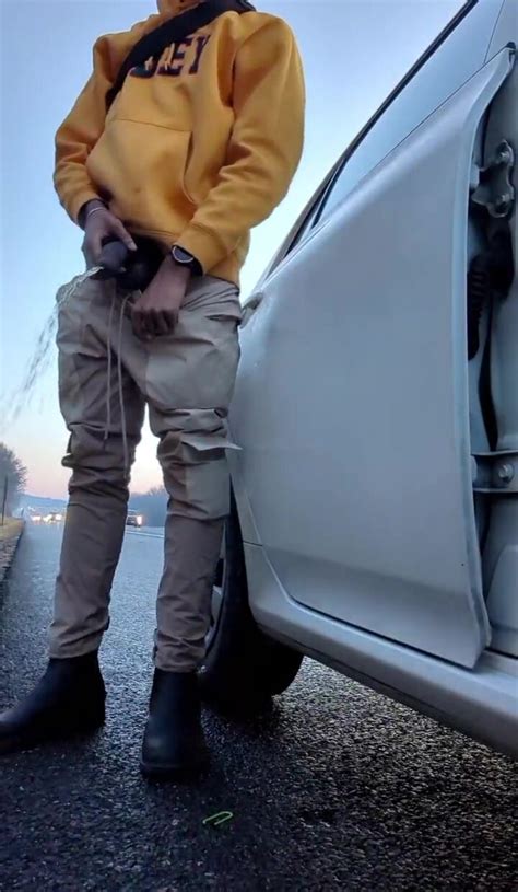 Roadside Pisser Thisvid Com