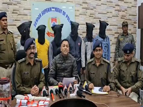 6 Criminals Planning Robbery In Ghatshila Arrested Police Engaged In