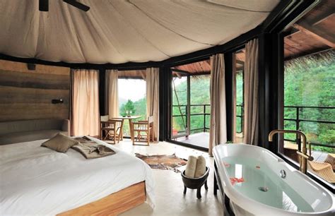 Naked Stables Resort Gessato