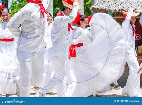 Dancers Dancing Son Jarocho La Bamba Folk Dance Editorial Image Image