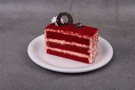 Red Velvet Pastry2 Pieces Habib Bakery