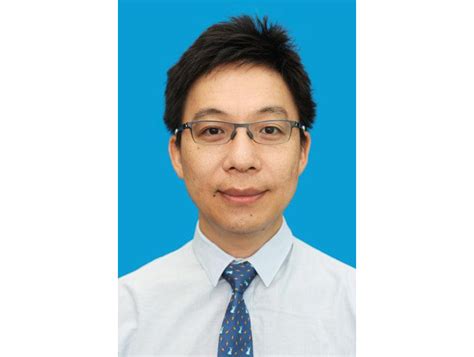 Daniel Chenye Xu Columbia Business School