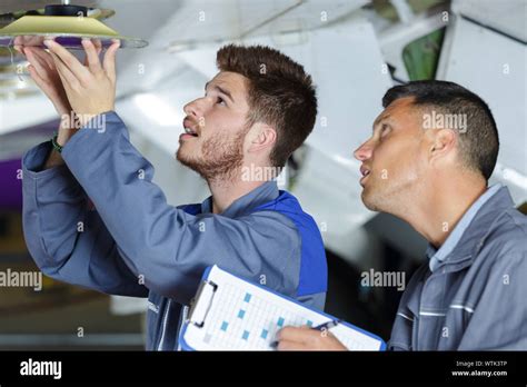Aircraft Parts Warehouse Hi Res Stock Photography And Images Alamy