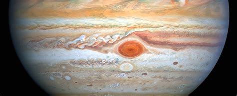 The Winds Near Jupiters Great Red Spot Are Speeding Up And No One Is