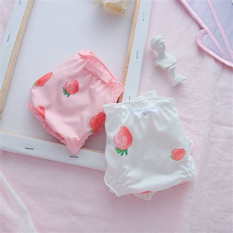 Cute Strawberry Underwear Pn2460 Pennycrafts