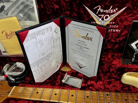 Sold 1954 Fender Stratocaster Limited Edition Journeyman Relic