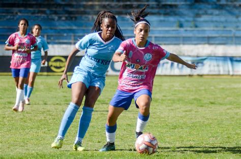 Taubaté é Bicampeão Da Taça Mulher De Futebol Feminino Moa Taubaté