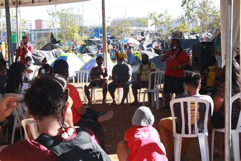 REPAM Brasil E CNBB Visitam Levante Pela Terra E Prestam Solidariedade