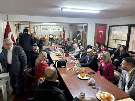 Kurucu Başkanı Olduğum Anadolu Birliğinde Bayrağı Alıp Devam Eden Dostlarımın Emek Vermesinde