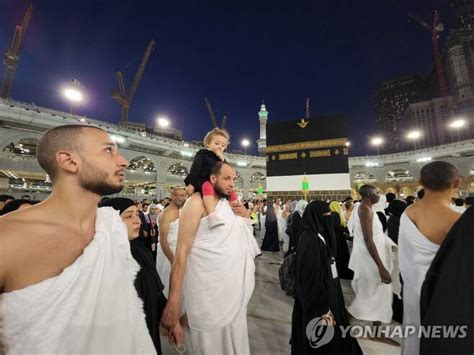 월드and포토 보통에 가까워지는 무슬림 메카 성지순례