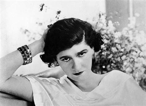 These Fabulous Facts About Flappers Prove They Made The 20s Roar