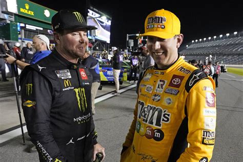 Kyle Kurt Busch Facing Uncertain Nascar Futures Fan Shotz
