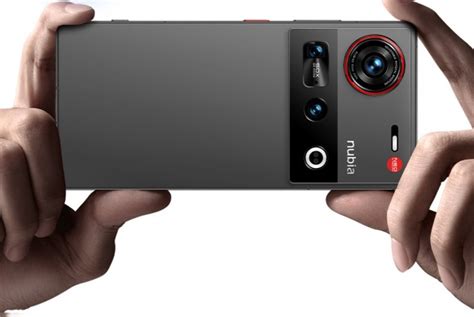 ZTE представила Nubia Z70 Ultra — флагман с самыми тонкими рамками ...