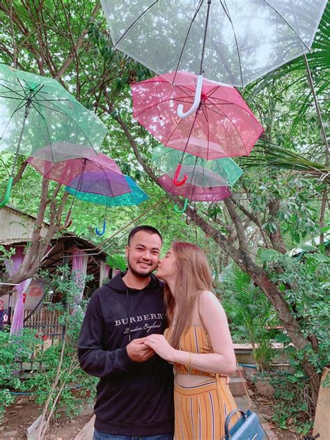 យូរៗស្វីតម្តង សៅ ឧត្តម និងភរិយា ធ្វើឲ្យហ្វេនមើលឡើងភ្លឹក Khmerload