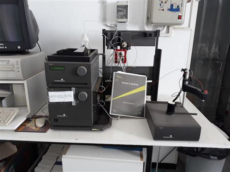 Lot Akta Amersham Fplc And Column Chromatography Refrigerator