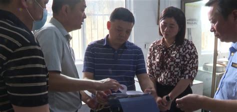 杨革新在樟树中学督导食品安全工作 湘阴县政府网