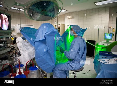 La CHIRURGIE AU LASER DE LA PROSTATE Photo Stock Alamy