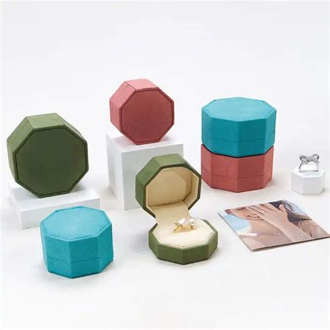 New Arrival Luxury Packaging Octagonal Boxes Velvet Jewelry Ring Box
