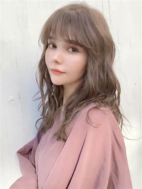 写真 17枚目 透明感120点♡思わず触れたくなる愛され「春色×ベージュ」のヘアカラー帳 Locari（ロカリ）