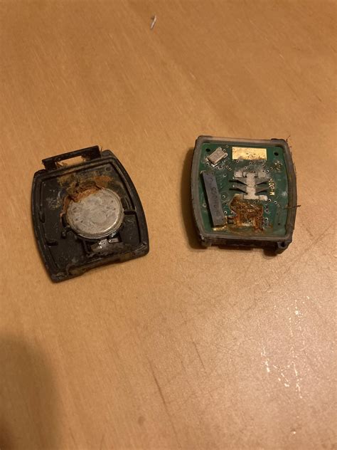 Inherited A Car With A Corroded Key Fob Is This Fixable R Fixit