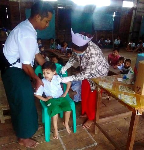 သာပေါင်းမြို့နယ်တွင် ကျောင်းသား၊ ကျောင်းသူ ၂၅ ဦး ကိုဗစ် ၁၉ ရောဂါ ကာကွယ