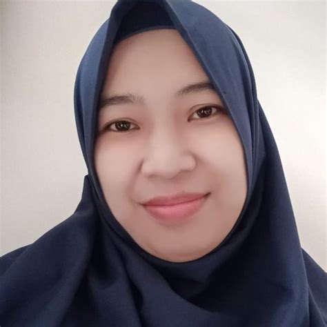 Eka Putra Aprilyanawati Alineaku