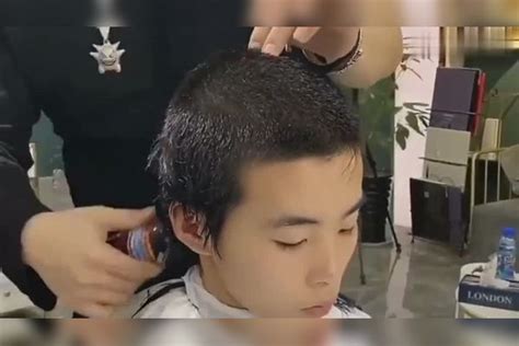 不怕渣男锡纸烫就怕寸头带道杠，一般人驾驭不了的发型，太有男人味！