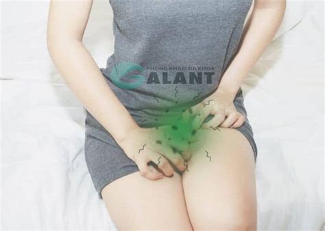 Vùng Kín Ra Khí Hư Màu Trắng đục