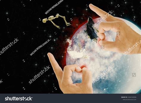 15 Imágenes De Struming Imágenes Fotos Y Vectores De Stock Shutterstock 15 Imágenes De Struming Imágenes Fotos Y Vectores De Stock Shutterstock