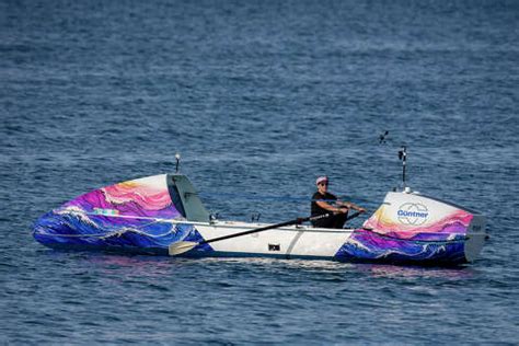 No Us Woman Has Rowed Solo California To Hawaii Will She Be First
