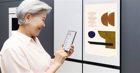 삼성전자 시니어 세대 위한 ‘패밀리 케어 서비스 개시 집안 기기 연동해 일상 관리 조선비즈