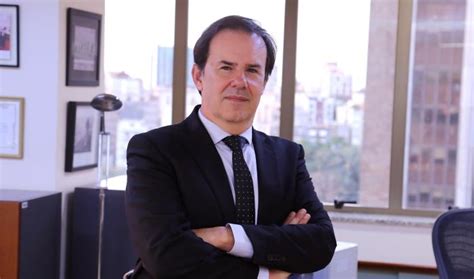 Paranaense é Eleito Presidente Do Trf 4
